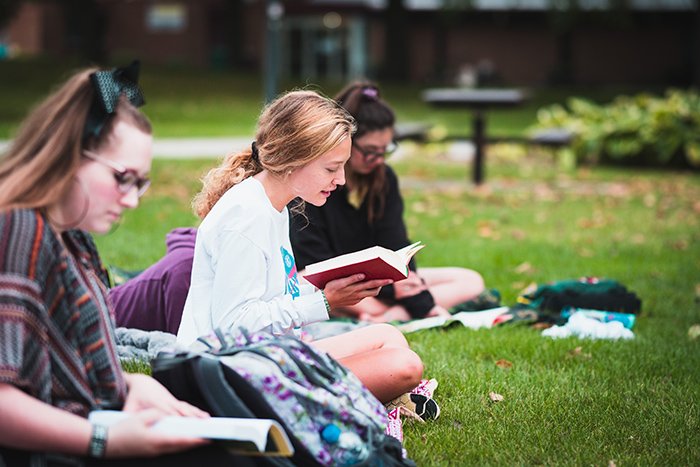 English Graduate Program | English Language and Literature | Central ...