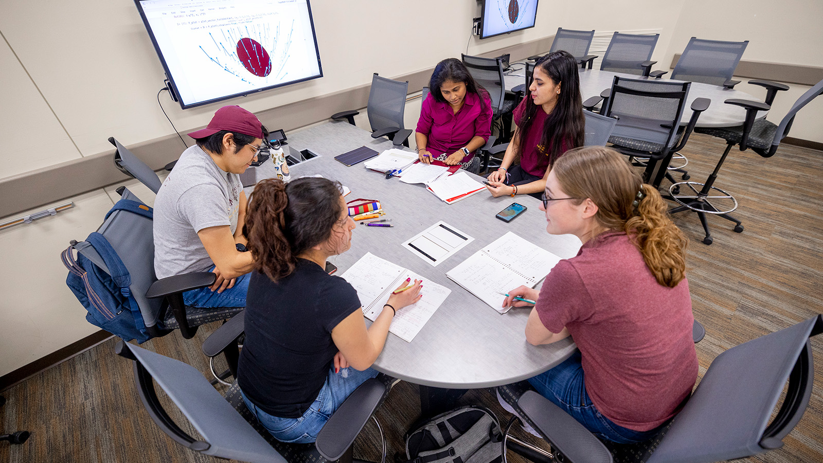 New graduate certificate prepares educators to teach college-level ...