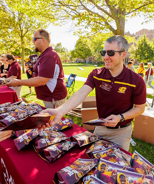 30 questions to ask your college admissions rep