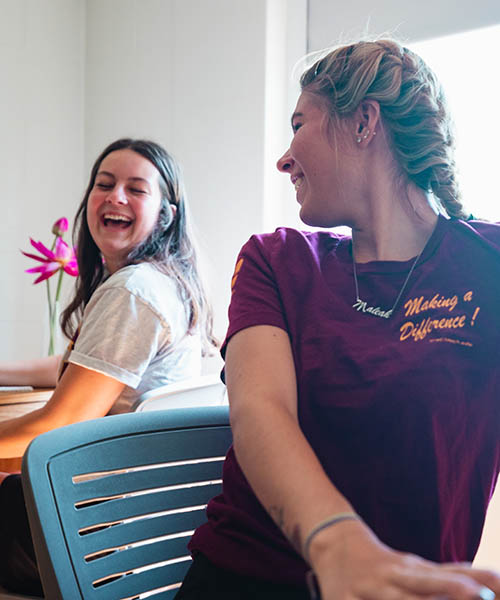 35 questions to ask potential college roommates