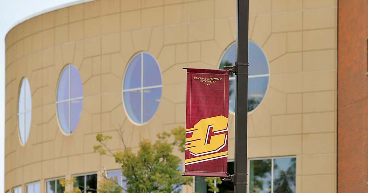 CMU celebrates staff excellence awards