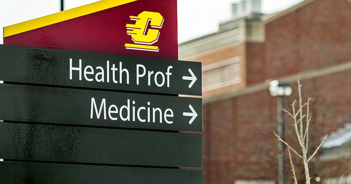 College of Medicine student joins national journal’s advisory board